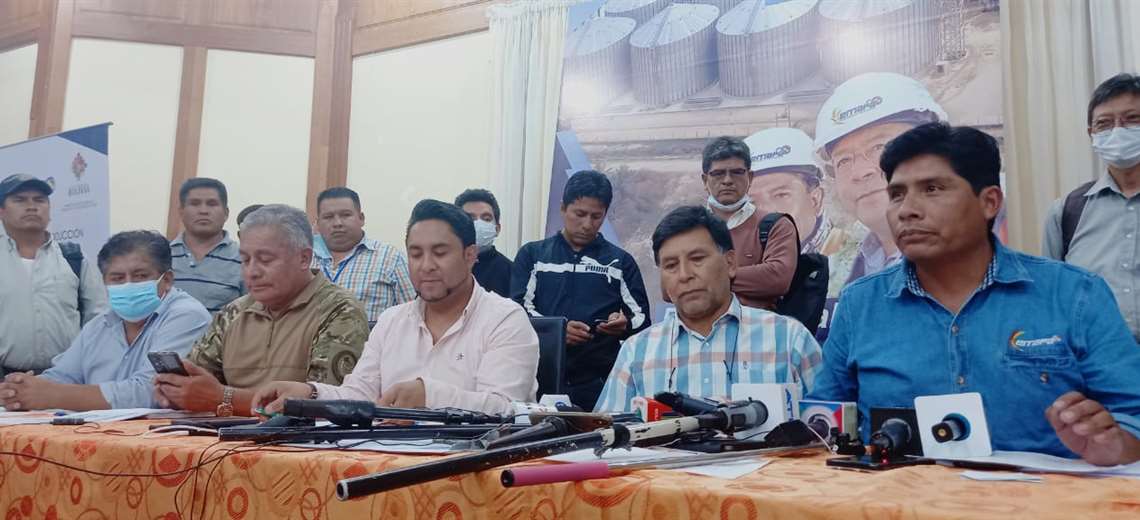 Cuando un mercado está controlado burocráticamente, se producen ...