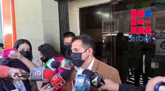 Abogado Abel Loma, que representa a la madre de la bebé Daylin ... Abogado Abel Loma, que representa a la madre de la bebé Daylin ...