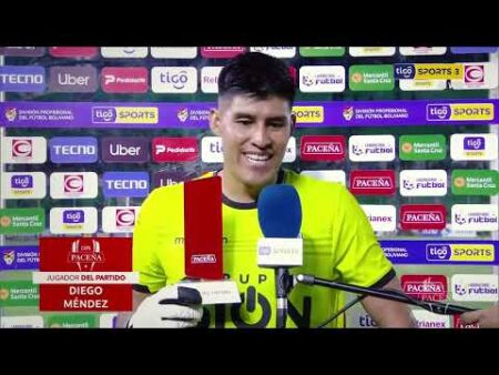 Diego Méndez fue elegido como el jugador Copa Paceña del partido ...
