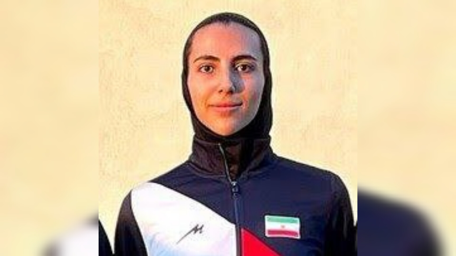 Movina Rostami, una destacada jugadora de voleibol iraní, escribió, la ...