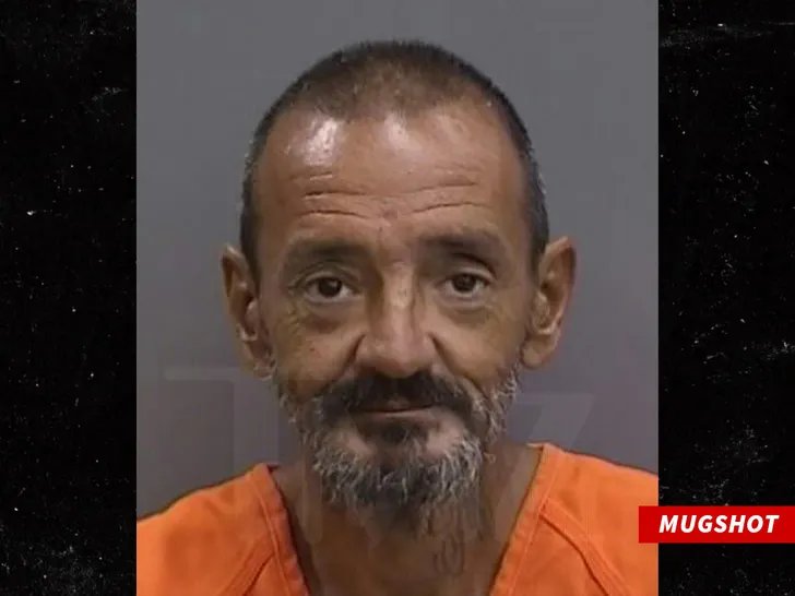 |El viral «Teniente Dan» fue arrestado en Florida por causar un pel ...