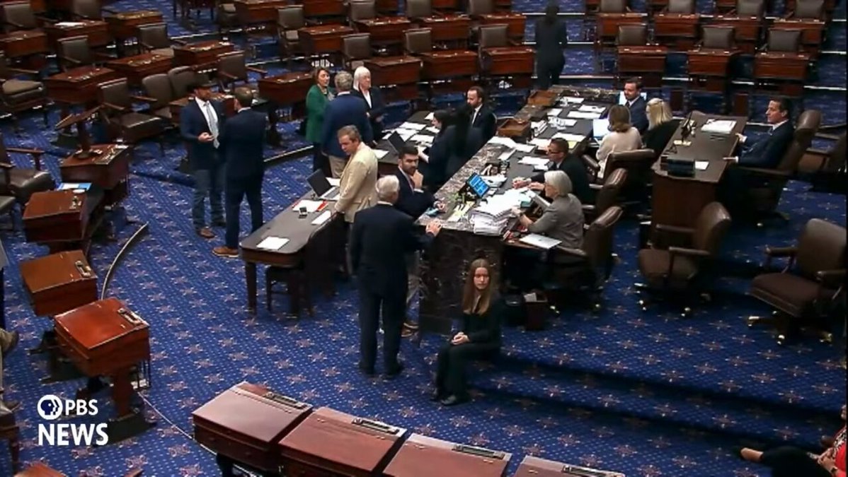 🇺🇸 | LO ÚLTIMO: Los senadores republicanos Ron Johnson, Rand Paul y Tom ...