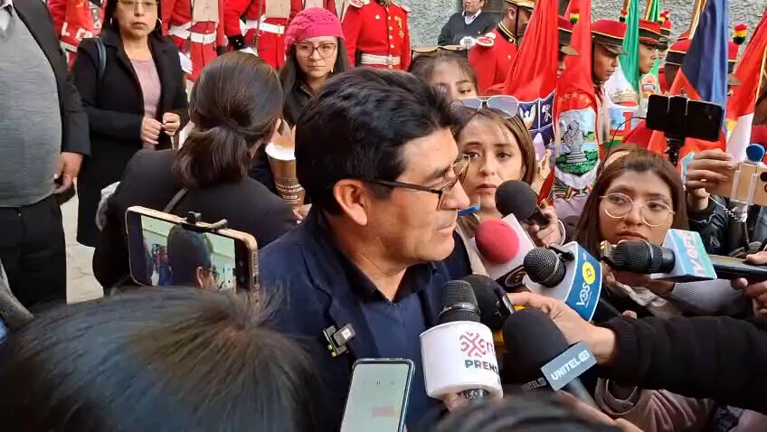 #GrupoFides | #ANF El ministro de Educación, Omar Veliz, informó que ...