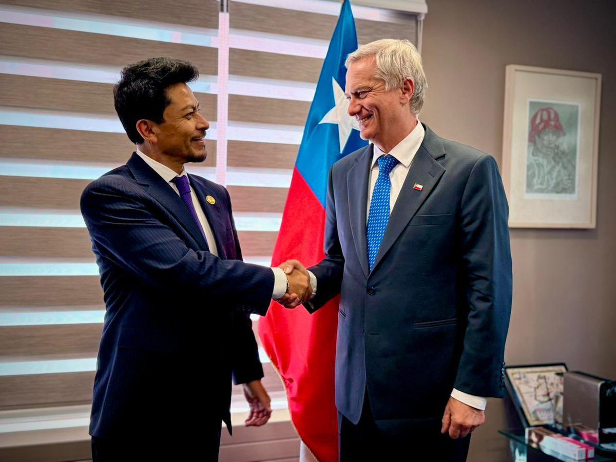 El canciller de Bolivia, Fernando Aramayo, se reunió con el presidente ...